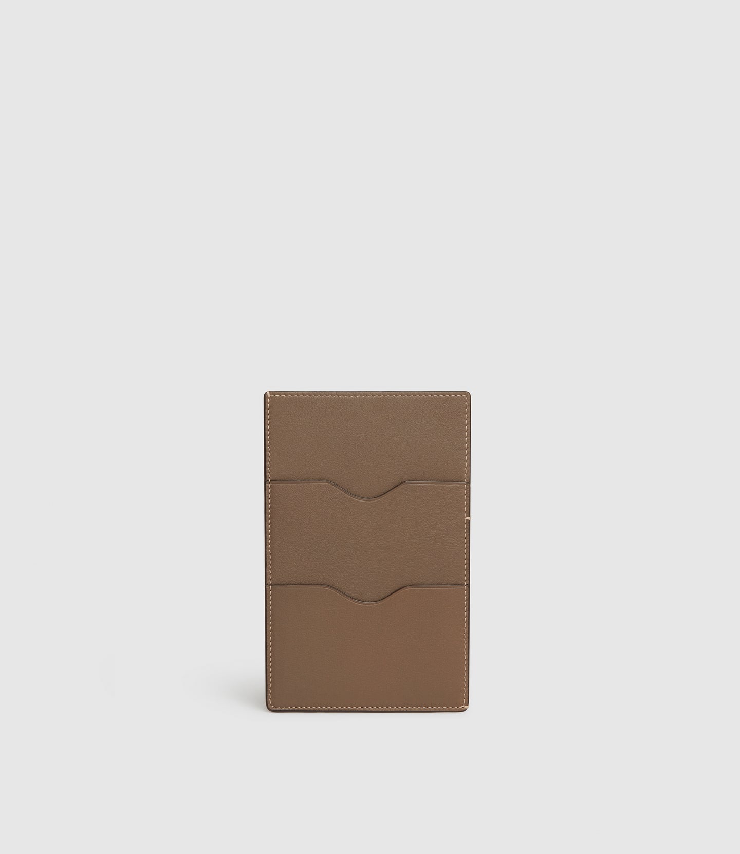 Métier Thin Travel Wallet Smooth Calfskin Taupe Grey